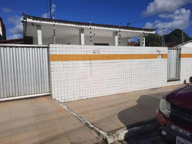 Casa / Sobrado para Venda em Santa Rita/PB Centro 3 Quartos