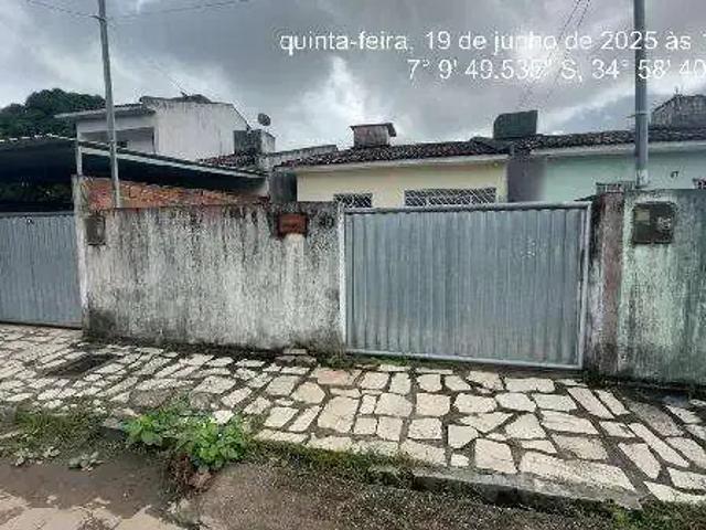 Casa / Sobrado para Venda em Santa Rita/PB Jardim Europa 2 Quartos