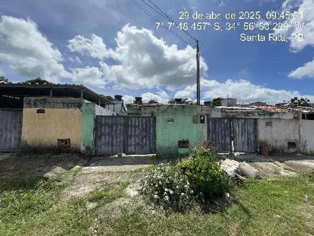 Casa / Sobrado para Venda em Santa Rita/PB Planalto 2 Quartos
