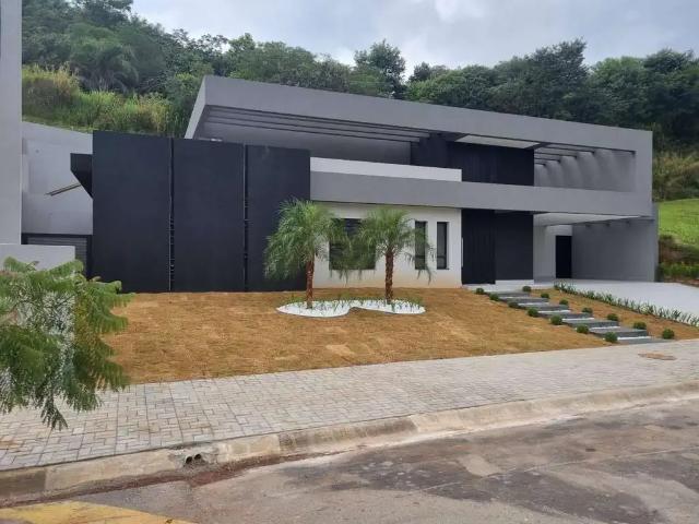 Casa / Sobrado para Venda em Santana de Parnaíba/SP Colinas de Parnaíba I 4 Quartos