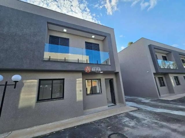 Casa / Sobrado para Venda em Santana de Parnaíba/SP Chácara do Solar II Fazendinha 2 Quartos
