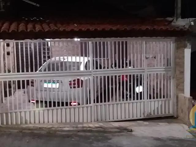 Casa / Sobrado para Venda em Santana de Parnaíba/SP Chácara do Solar III 2 Quartos