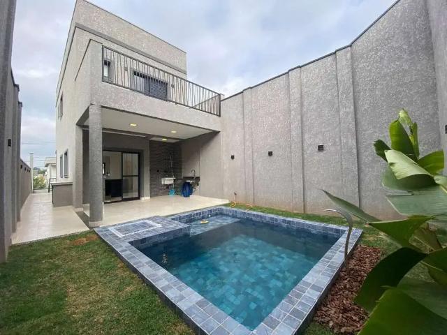 Casa / Sobrado para Venda em Santana de Parnaíba/SP Chácara Jaguari Fazendinha 3 Quartos