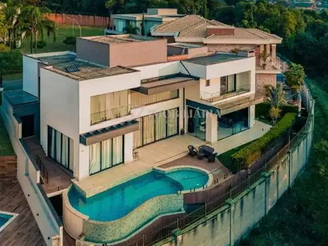 Casa / Sobrado para Venda em Santana de Parnaíba/SP Alphaville 4 Quartos