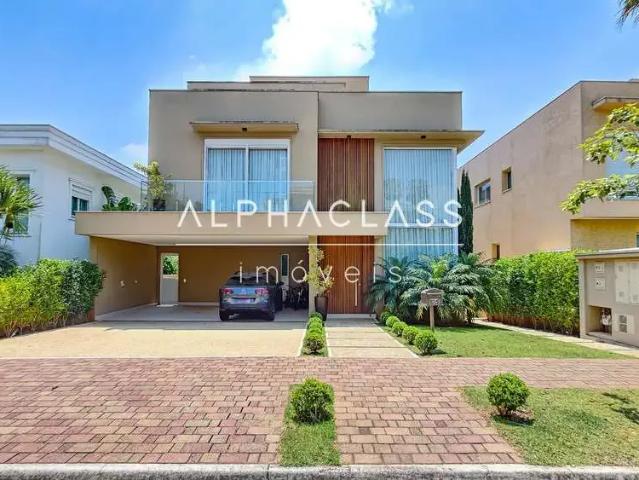 Casa / Sobrado para Venda em Santana de Parnaíba/SP Alphaville 4 Quartos