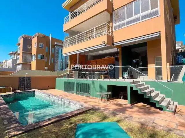 Casa / Sobrado para Venda em Santana de Parnaíba/SP Alphaville 4 Quartos