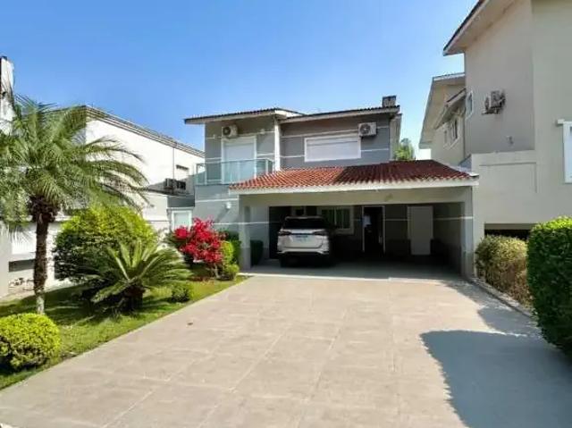 Casa / Sobrado para Venda em Santana de Parnaíba/SP Alphaville 4 Quartos