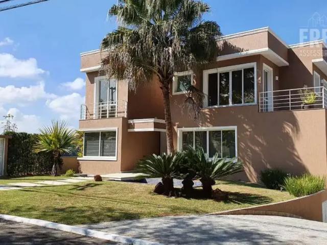 Casa / Sobrado para Venda em Santana de Parnaíba/SP Alphaville 4 Quartos