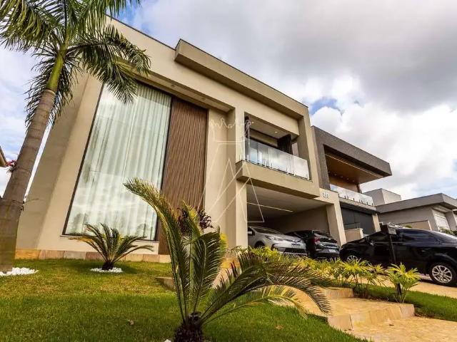 Casa / Sobrado para Venda em Santana de Parnaíba/SP Alphaville 4 Quartos
