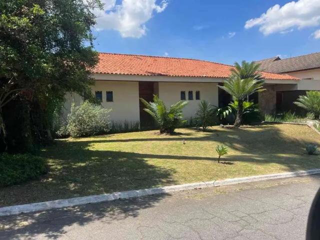 Casa / Sobrado para Venda em Santana de Parnaíba/SP Alphaville 4 Quartos