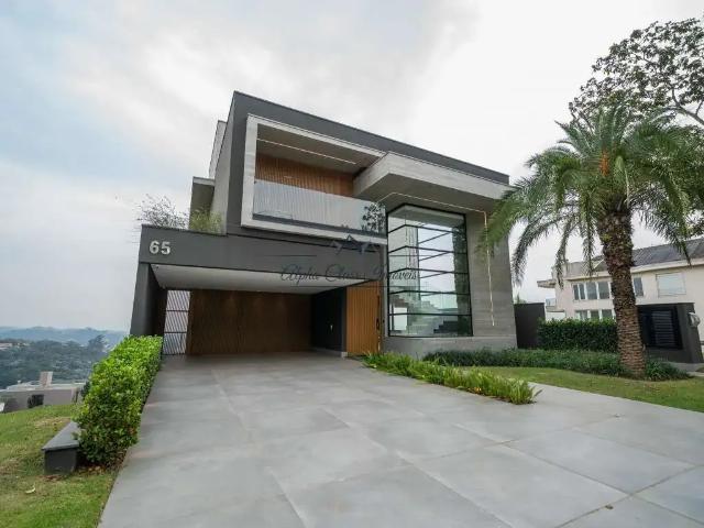 Casa / Sobrado para Venda em Santana de Parnaíba/SP Alphaville 4 Quartos