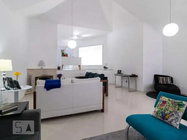 Casa / Sobrado para Venda em Santana de Parnaíba/SP Alphaville 4 Quartos
