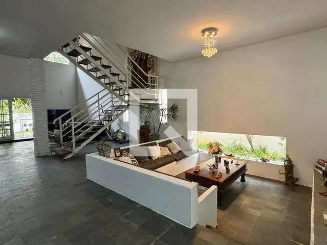 Casa / Sobrado para Venda em Santana de Parnaíba/SP Alphaville 4 Quartos