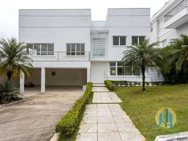 Casa / Sobrado para Venda em Santana de Parnaíba/SP Alphaville 4 Quartos