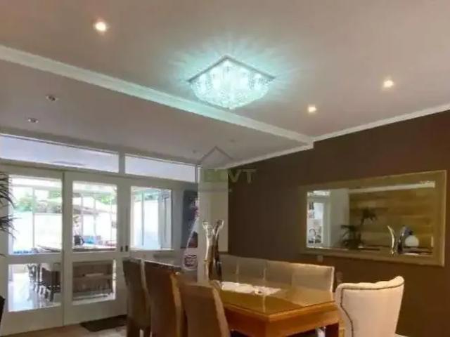 Casa / Sobrado para Venda em Santana de Parnaíba/SP Alphaville Residencial 3 4 Quartos