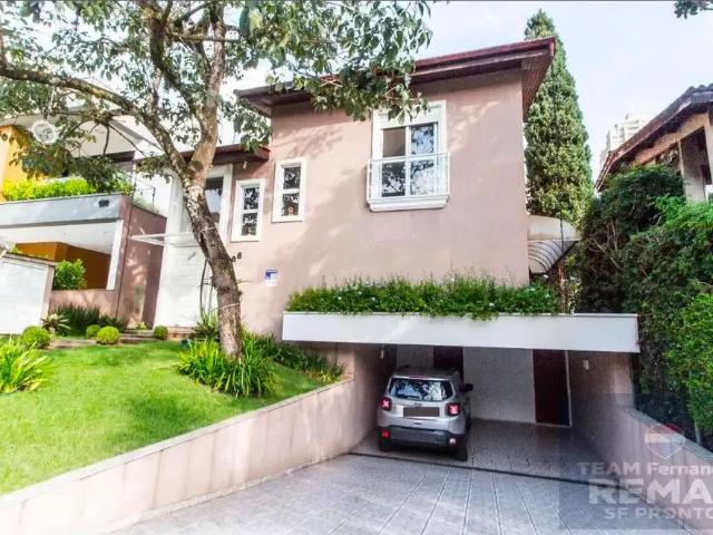 Casa / Sobrado para Venda em Santana de Parnaíba/SP Alphaville 4 Quartos