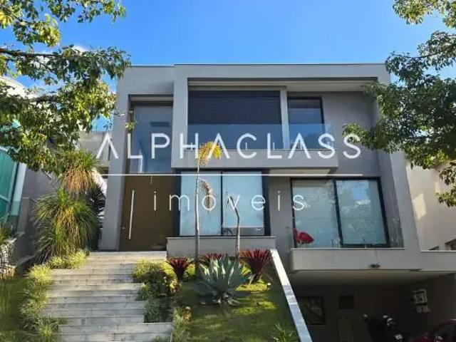 Casa / Sobrado para Venda em Santana de Parnaíba/SP Alphaville 4 Quartos