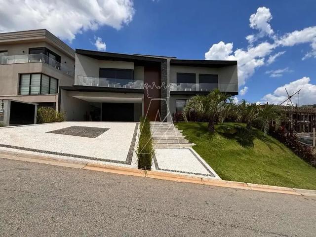Casa / Sobrado para Venda em Santana de Parnaíba/SP Alphaville 4 Quartos