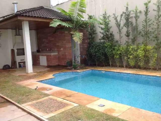 Casa / Sobrado para Venda em Santana de Parnaíba/SP Alphaville 4 Quartos