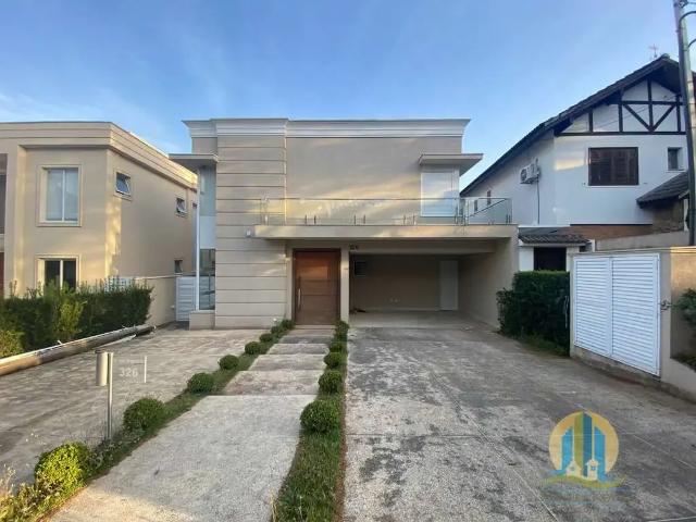 Casa / Sobrado para Venda em Santana de Parnaíba/SP Alphaville 4 Quartos