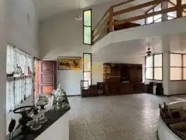 Casa / Sobrado para Venda em Santana de Parnaíba/SP Alphaville 4 Quartos