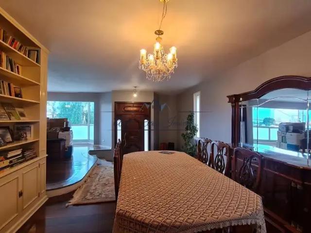 Casa / Sobrado para Venda em Santana de Parnaíba/SP Alphaville 4 Quartos