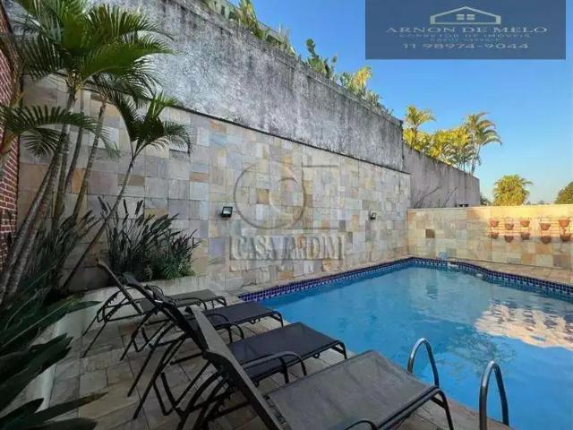 Casa / Sobrado para Venda em Santana de Parnaíba/SP Alphaville 4 Quartos