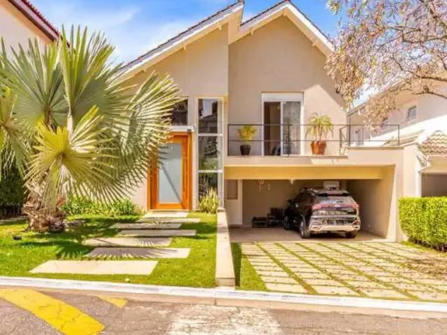 Casa / Sobrado para Venda em Santana de Parnaíba/SP Alphaville 4 Quartos
