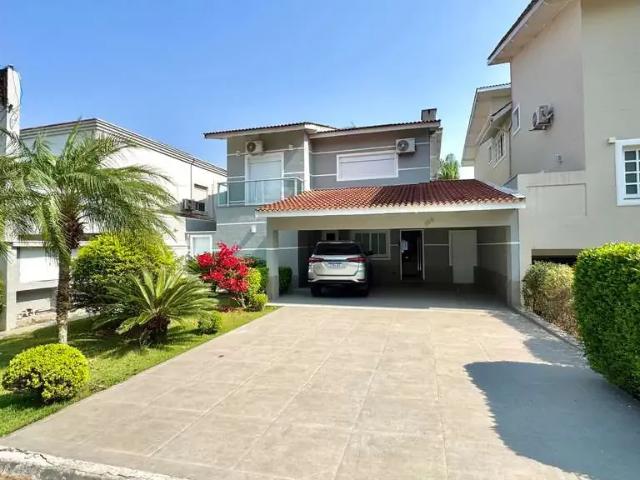 Casa / Sobrado para Venda em Santana de Parnaíba/SP Alphaville 4 Quartos
