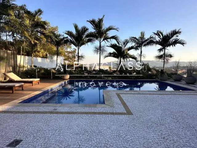 Casa / Sobrado para Venda em Santana de Parnaíba/SP Alphaville 4 Quartos