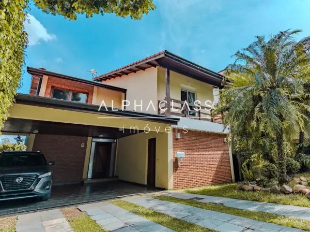 Casa / Sobrado para Venda em Santana de Parnaíba/SP Alphaville 4 Quartos