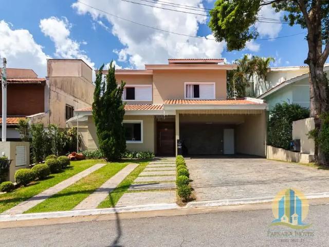 Casa / Sobrado para Venda em Santana de Parnaíba/SP Alphaville 4 Quartos
