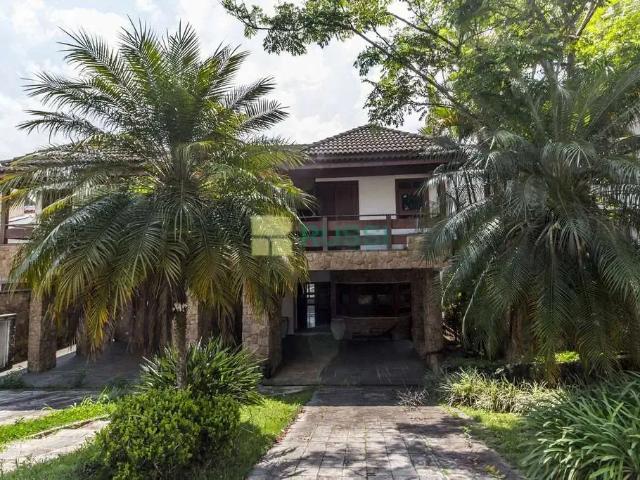 Casa / Sobrado para Venda em Santana de Parnaíba/SP Alphaville Residencial 11 4 Quartos