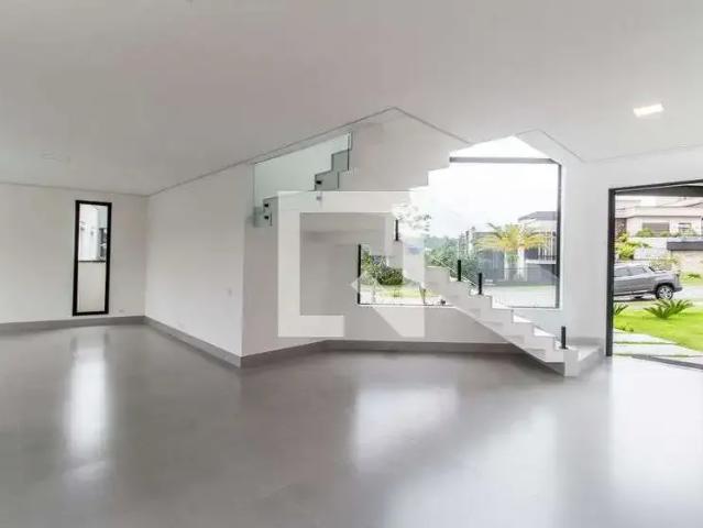 Casa / Sobrado para Venda em Santana de Parnaíba/SP Alphaville 4 Quartos