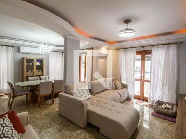 Casa / Sobrado para Venda em Santana de Parnaíba/SP Alphaville 4 Quartos