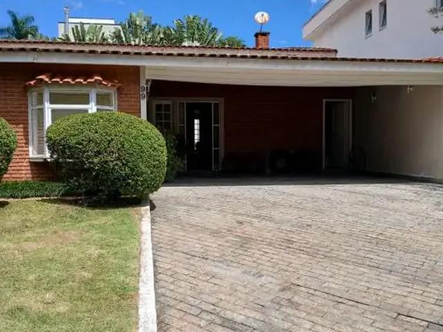 Casa / Sobrado para Venda em Santana de Parnaíba/SP Alphaville 4 Quartos