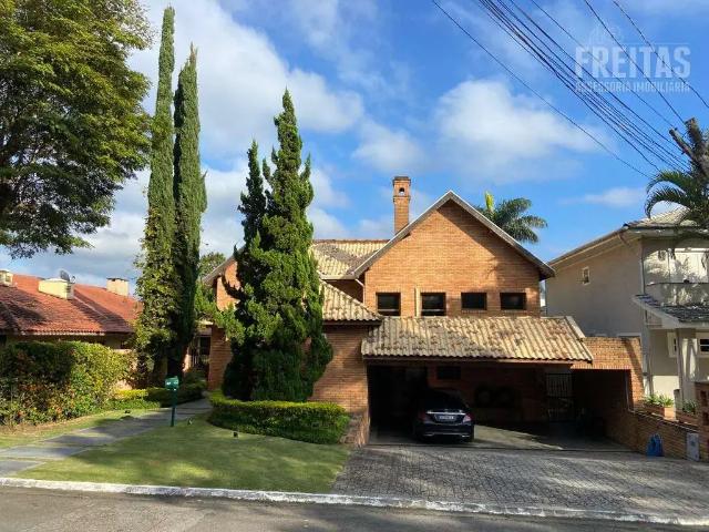 Casa / Sobrado para Venda em Santana de Parnaíba/SP Alphaville 4 Quartos