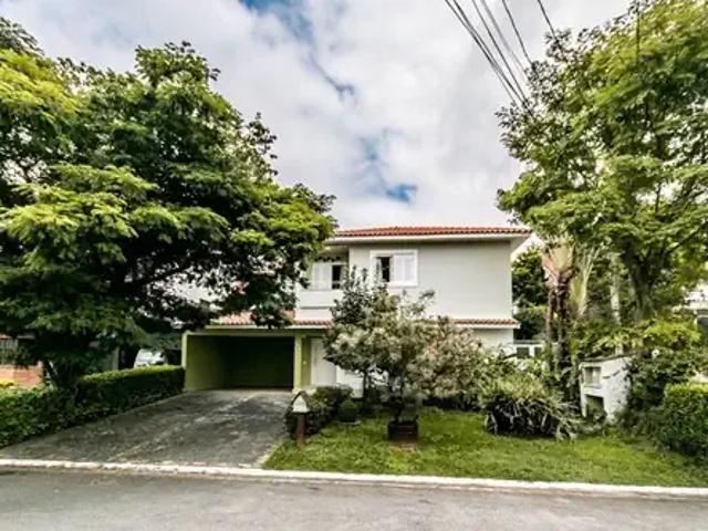 Casa / Sobrado para Venda em Santana de Parnaíba/SP Alphaville 4 Quartos