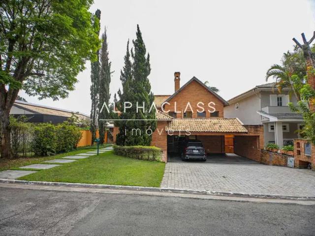 Casa / Sobrado para Venda em Santana de Parnaíba/SP Alphaville 4 Quartos