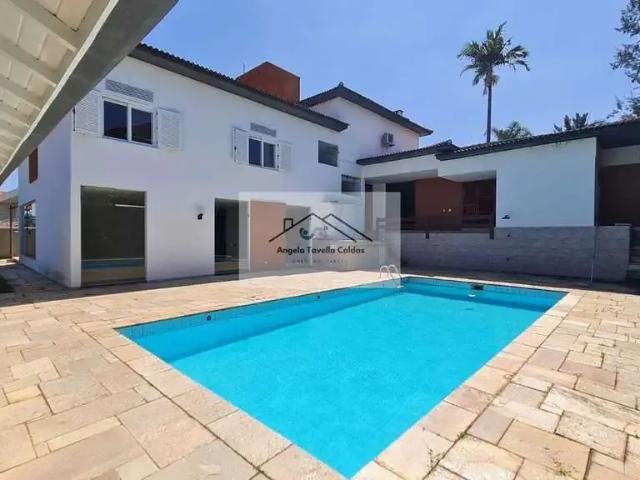 Casa / Sobrado para Venda em Santana de Parnaíba/SP Alphaville 4 Quartos