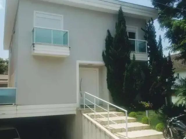 Casa / Sobrado para Venda em Santana de Parnaíba/SP Alphaville 4 Quartos