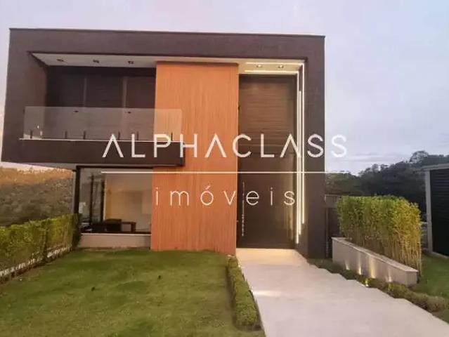 Casa / Sobrado para Venda em Santana de Parnaíba/SP Alphaville 4 Quartos