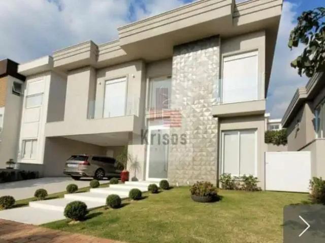 Casa / Sobrado para Venda em Santana de Parnaíba/SP Alphaville 4 Quartos