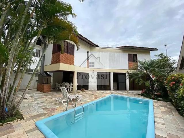 Casa / Sobrado para Venda em Santana de Parnaíba/SP Alphaville 4 Quartos