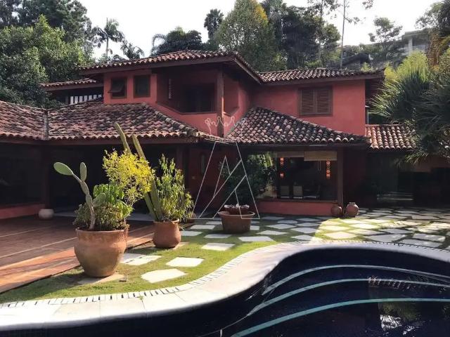 Casa / Sobrado para Venda em Santana de Parnaíba/SP Alphaville 4 Quartos