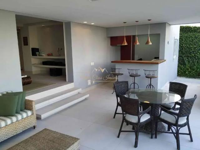 Casa / Sobrado para Venda em Santana de Parnaíba/SP Alphaville 4 Quartos