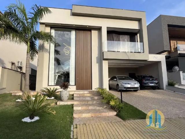 Casa / Sobrado para Venda em Santana de Parnaíba/SP Alphaville 4 Quartos
