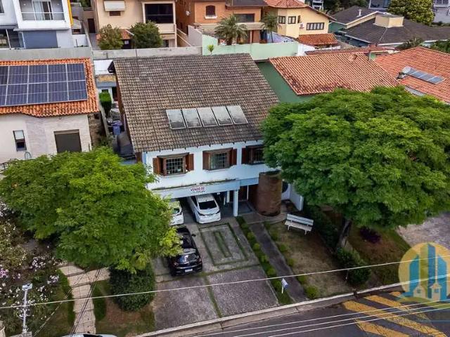 Casa / Sobrado para Venda em Santana de Parnaíba/SP Alphaville 4 Quartos