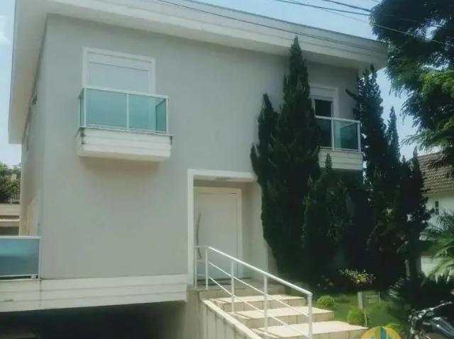 Casa / Sobrado para Venda em Santana de Parnaíba/SP Alphaville 4 Quartos