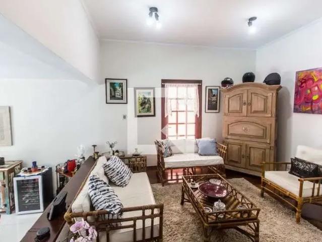 Casa / Sobrado para Venda em Santana de Parnaíba/SP Alphaville 4 Quartos